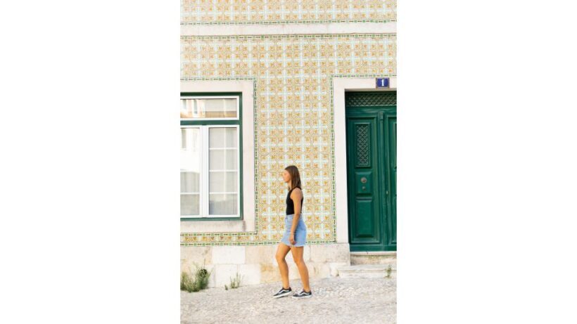 Lisbon: Private Walking Tour with Professional Photoshoot - Value and Practical Details