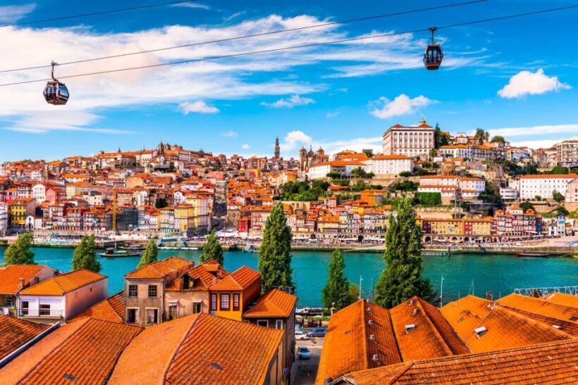 Lisbon: Rent a car with a driver and create your own Tour - Lisbon: Rent a Car with a Driver and Create Your Own Tour