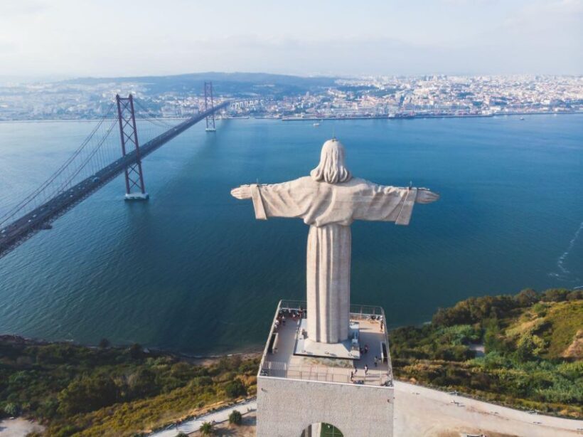 Lisbon: Rent a Private Car with Driver & Plan Your Tour. - The Itinerary: A Mix of Iconic and Offbeat Highlights
