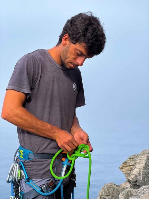 Lisbon: Rock Climbing Adventure with Round-Trip Tour - Key Points