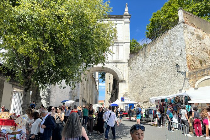 Lisbon Royal Views Small Group Tour with St George Castle Entry - Authentic Experiences and Hidden Gems