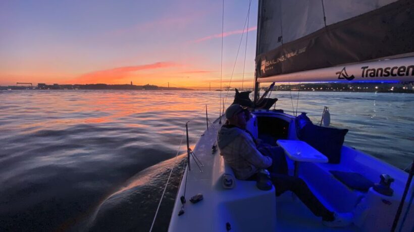 Lisbon: Sailboat Tour w/ Local Guide and Open Bar Green Wine - The Experience and the Views