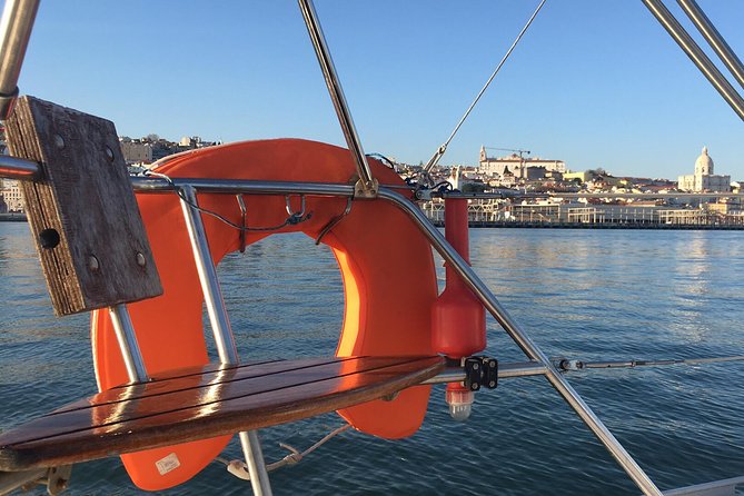 Lisbon Sailing Day Cruise With Wine & Snacks - Meeting Point Details for Easy Access