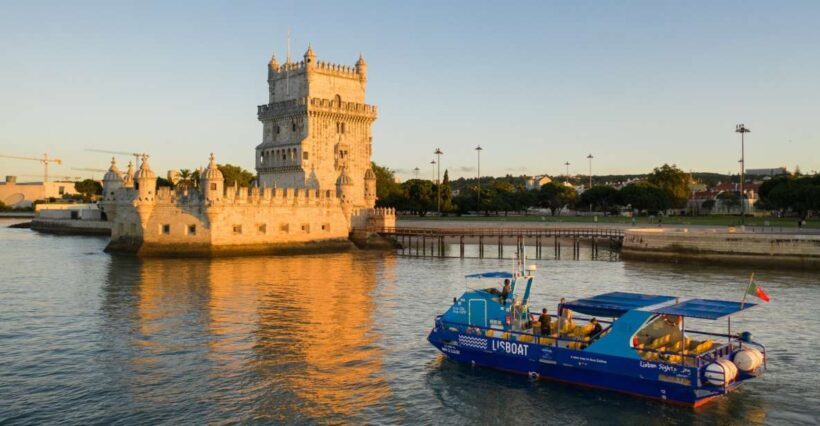 Lisbon: Sightseeing Boat Tour with Hop-On Hop-Off Option - Exploring Lisbon from the Water: What to Expect