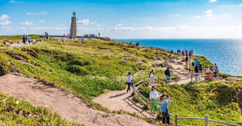 Lisbon: Sintra, Coast and Wine Small-Group Day Tour - Key Points