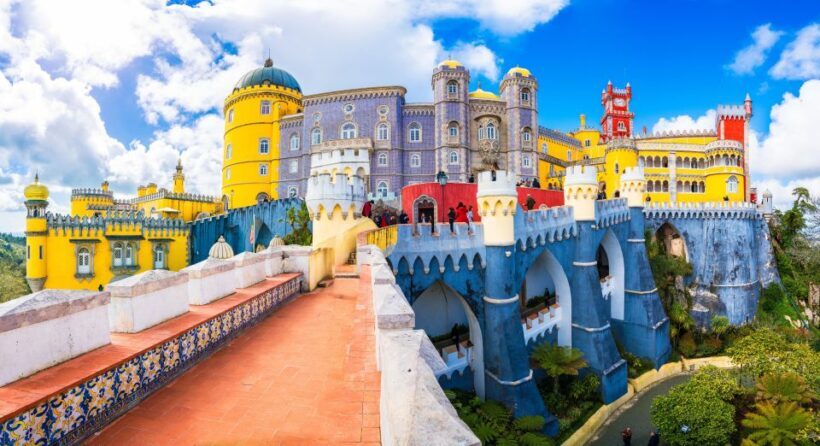 Lisbon: Sintra, Coast and Wine Small-Group Day Tour - What to Expect: A Deep Dive into the Day