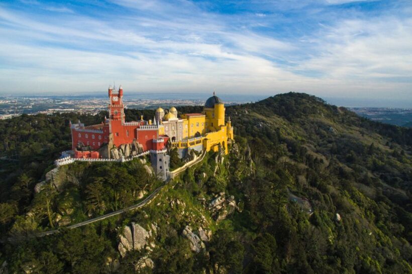 Lisbon: Sintra Half-Day Private Tour with Pena Palace - Key Points