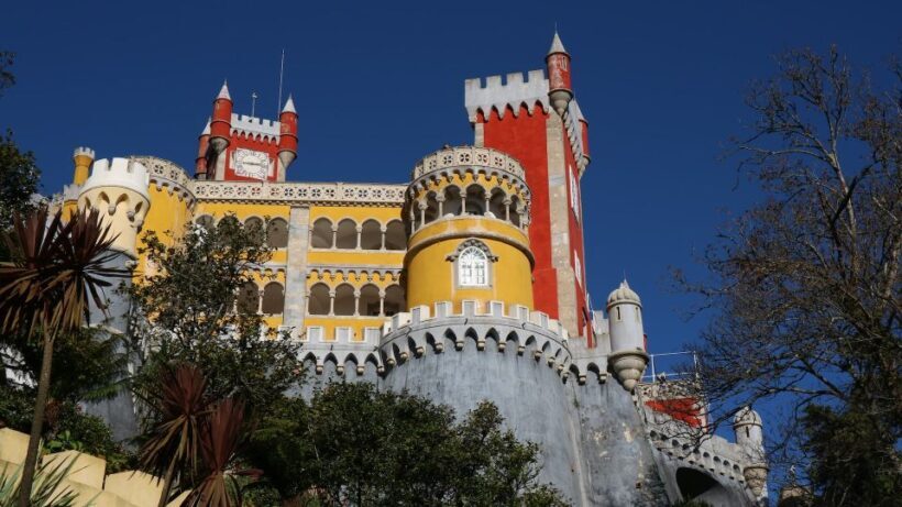 Lisbon: Sintra, Pena Palace and Cascais Region Private Tour - FAQ