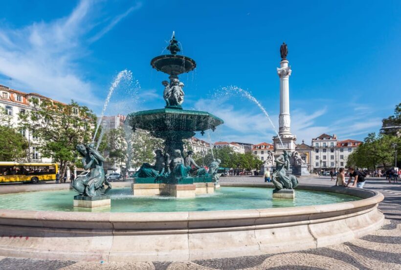 Lisbon: Sintra, Pena Palace, Belém, Cascais Small Group Tour - FAQs