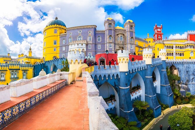 Lisbon: Sintra, Pena Palace, Cabo Da Roca Coast and Cascais 8h - Highlights From Traveler Reviews and Guide Performance