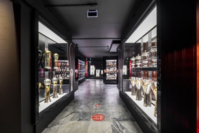 Lisbon: SL Benfica & Celtic FC Exclusive Museum&Stadium Tour - Key Points
