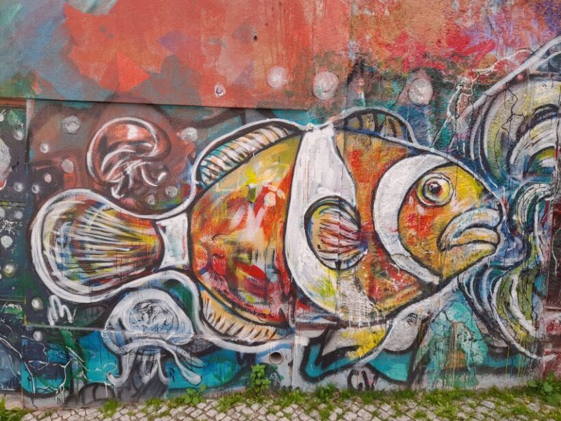 Lisbon Street Art Lovers Walk - Who Should Consider This Tour?