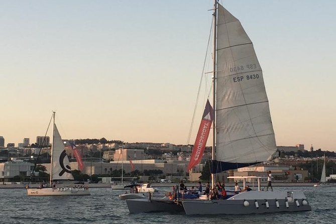 Lisbon Sunset Catamaran Cruise on the Tagus River - Meeting and Pickup Information
