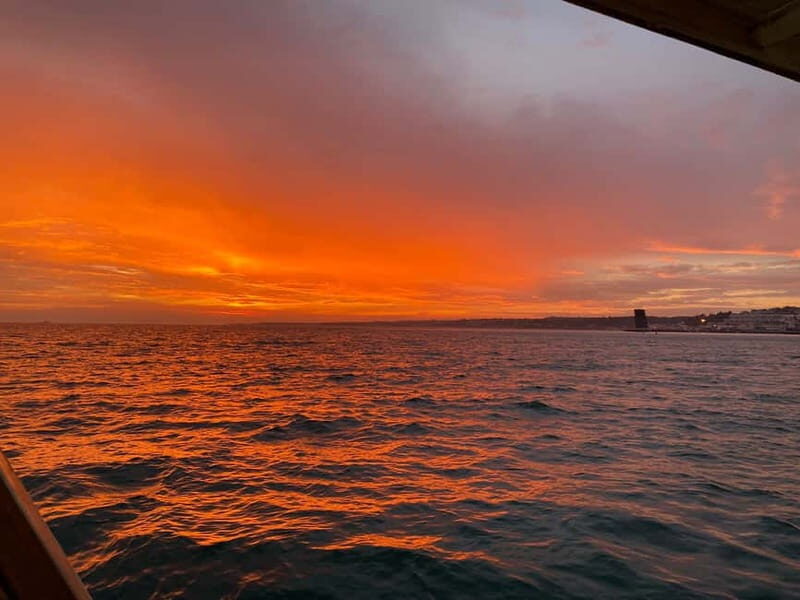 Lisbon: Sunset Sailing Boat Tour with Drinks - Introduction