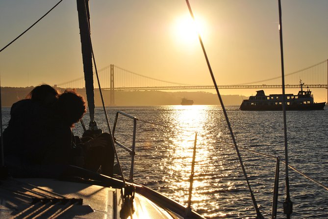 Lisbon Sunset Sailing Cruise with a Drink-2h Small Group Tour - The Sum Up