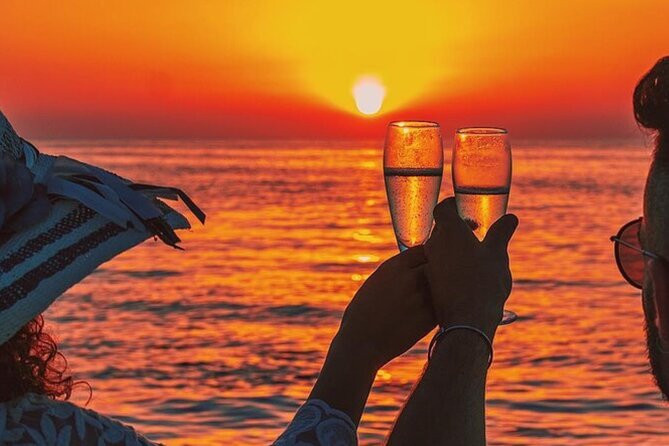 Lisbon Sunset Sailing Private Tour - Key Points