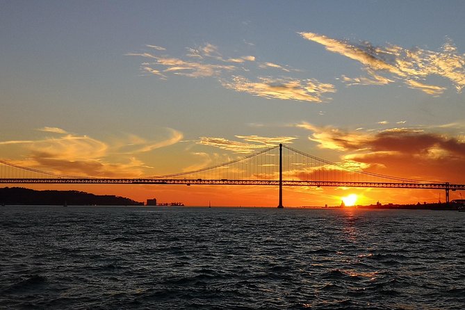 Lisbon Sunset Sailing Tour on Luxury Sailing Yacht with 2 Drinks - Who Will Love This Tour?