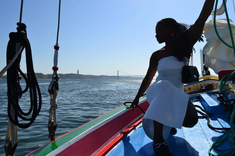 Lisbon: Tagus Cruise on Historic 1895 Boat with Drinks - FAQs