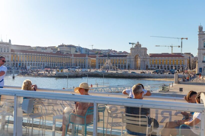 Lisbon: Tagus River Boat Tour with One Drink Included - Who Should Consider This Tour?