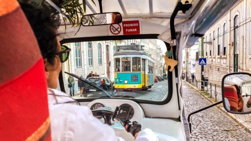 Lisbon tour Oldtown & Viewpoints on a tuktuk! - FAQ