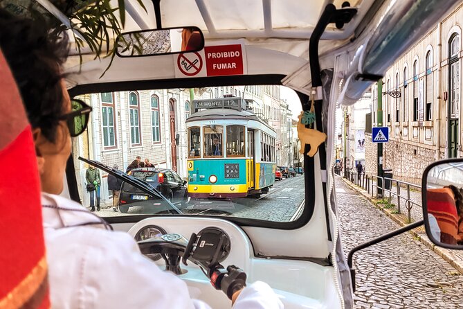 Lisbon Tour Oldtown & Viewpoints on a Tuktuk - Captivating Views From Miradouro Das Portas Do Sol