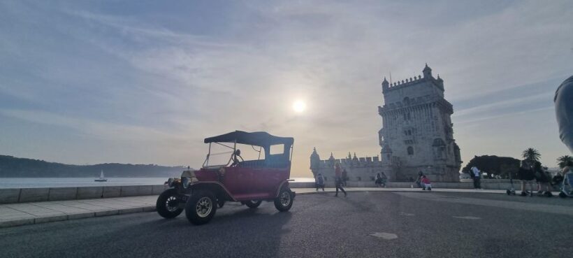 Lisbon: Tour on board a Classic Tuk - The Sum Up