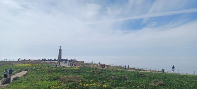 Lisbon: Tour to Pena Palace, Sintra, Cabo da Roca, Cascais - Lisbon: Tour to Pena Palace, Sintra, Cabo da Roca, Cascais — An In-Depth Look