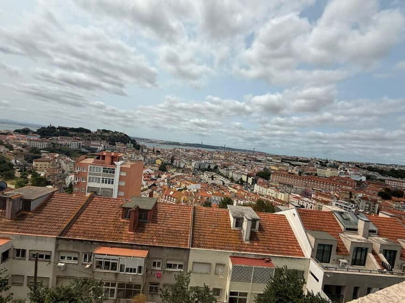 Lisbon: Tuk-Tuk Tour Historical Alfama old town private tour - Final Thoughts