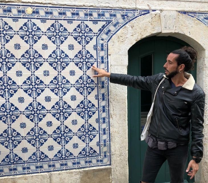 Lisbon: Walking Tour with a Local Guide - Who Should Consider This Tour?