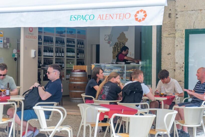 Lisbon Wine Tastings and Tapas (3 Restaurants) - Key Points
