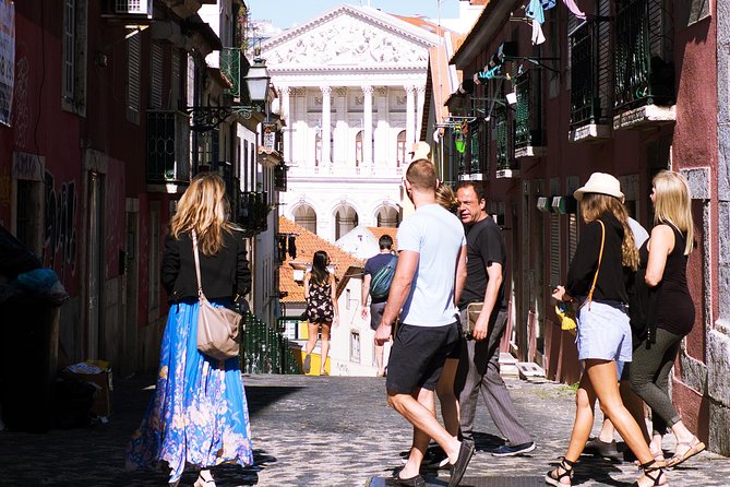 #LisbonLove Walk - Personalized Experiences With Knowledgeable Guides