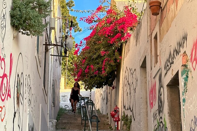 Lisbons Local Multicultural Artistic Secrets - Delving Into Local Business Discoveries