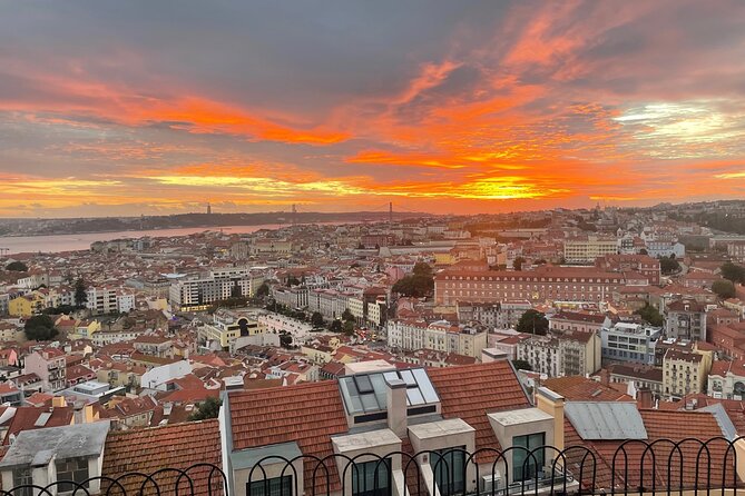 Lisbons Local Multicultural Artistic Secrets - Uncovering Historical Insights and Changes