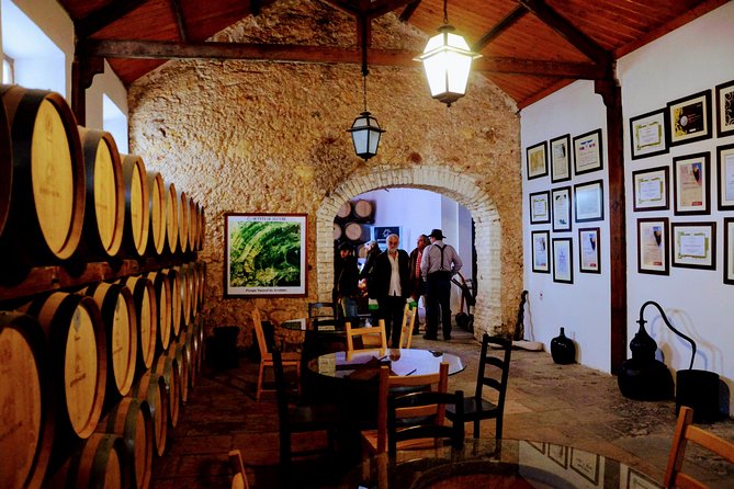 Lisbon´s South Sights & Wine Private Tour - The Value of This Tour