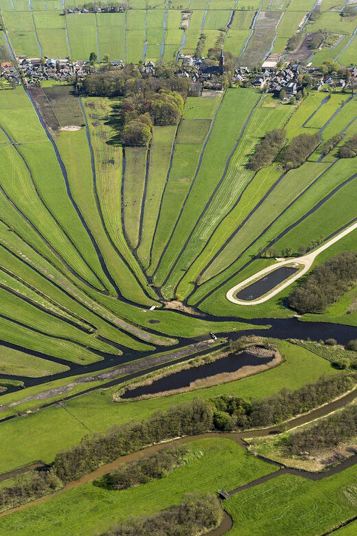 Lisse: Drive-it-Yourself Dutch Countryside GPS Audio Tour - Who Is This Tour Best For?
