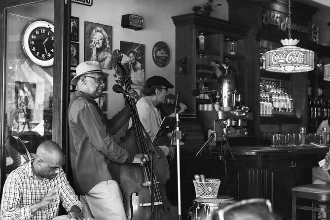 Little Havana Cigar Rolling Coffee Making Tour and 90 Min Cruise - Discover the Charm of Miamis Little Havana with a Cigar and Coffee Tour