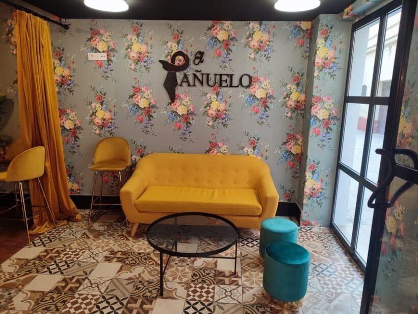 Live flamenco + tasting - Who Should Consider This Tour?