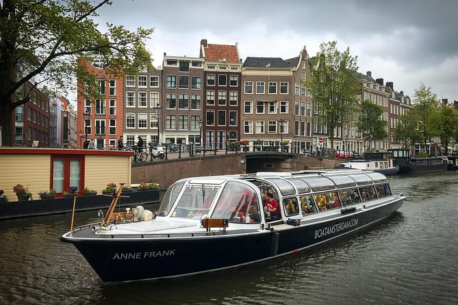 Live Guided Amsterdam Canal Cruise Sightseeing - Highlights of the Tour