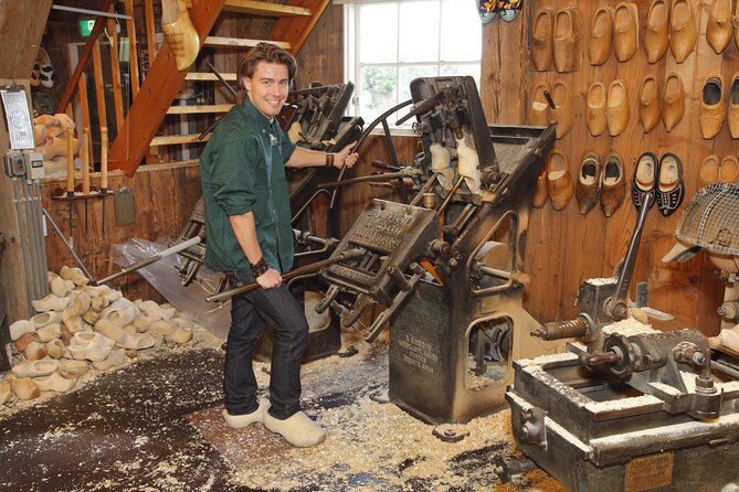 Live-Guided Zaanse Schans and Cheese Tasting Tour From Amsterdam - Inclusions and Meeting Details