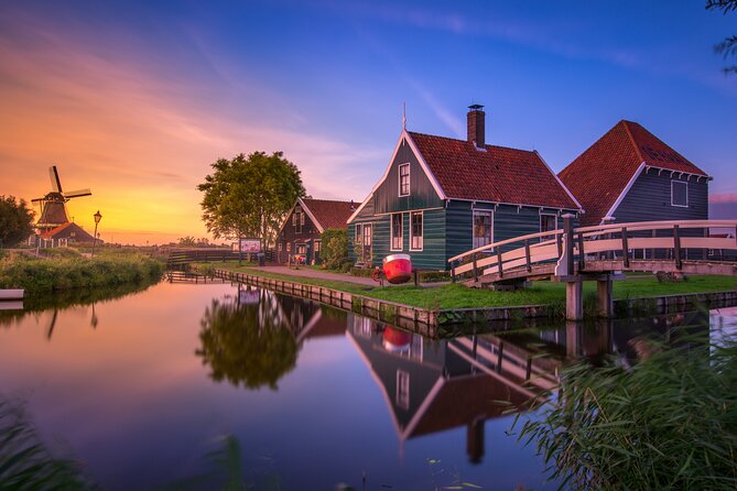 Live-Guided Zaanse Schans and Cheese Tasting Tour From Amsterdam - Optional Amsterdam Canal Cruise