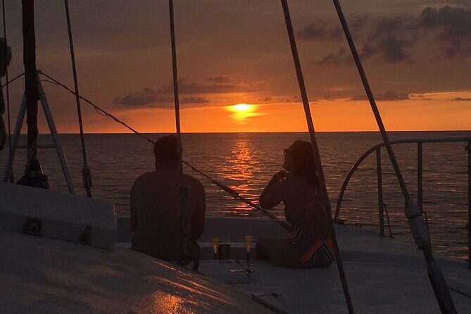 Live Music Sunset Sail - Key Points