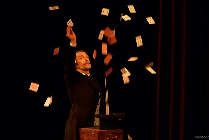 Live the Magical Experience of Your Life, Journey to the 19TH Century - Immerse Yourself in the Golden Lounges Charm