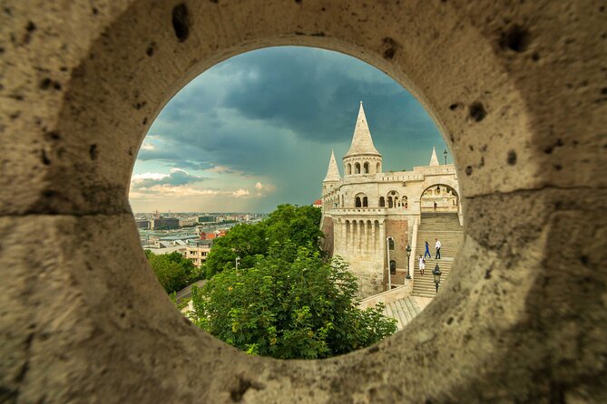 Live Virtual Walking Tour in the Buda Castle Quarter - Accessibility and Participation