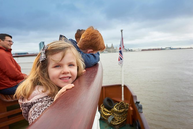 Liverpool: 50-Minute Mersey River Cruise - Customer Feedback and Host Responses