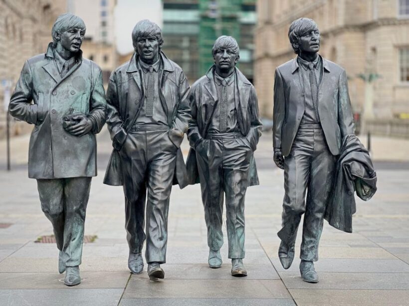 Liverpool: Beatles-Themed Private Taxi Tour with Transfers - Exploring the Tour in Detail