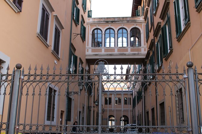 Livorno: Cultural Walk From the People of Livorno - Booking and Planning