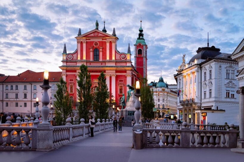 Ljubljana: 2.5h walking tour with local guide - A Practical Guide to the Ljubljana Walking Tour