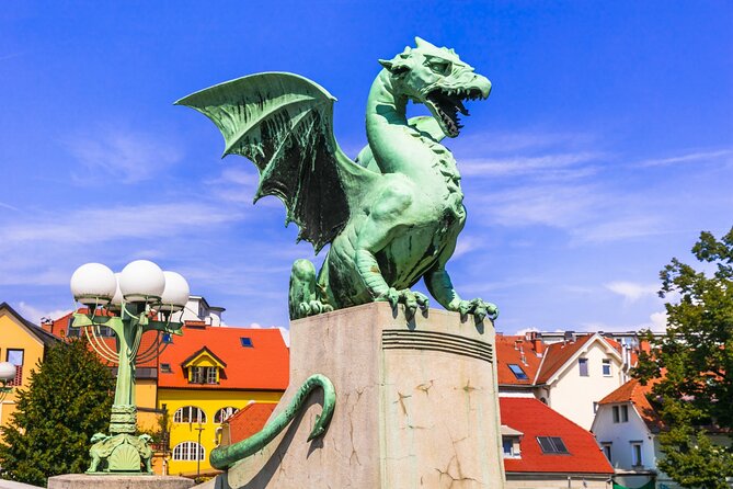 Ljubljana: 2.5h Walking Tour With Local Guide - Architecture and Design