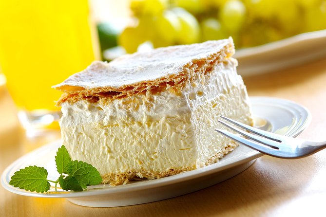 Ljubljana: Lake Bled Experience small group half-day tour - Timing and Duration