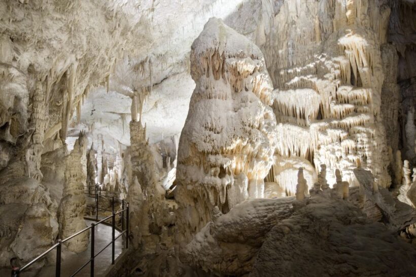 Ljubljana: Postojna Cave & Predjama Castle Tickets and Tour - FAQ